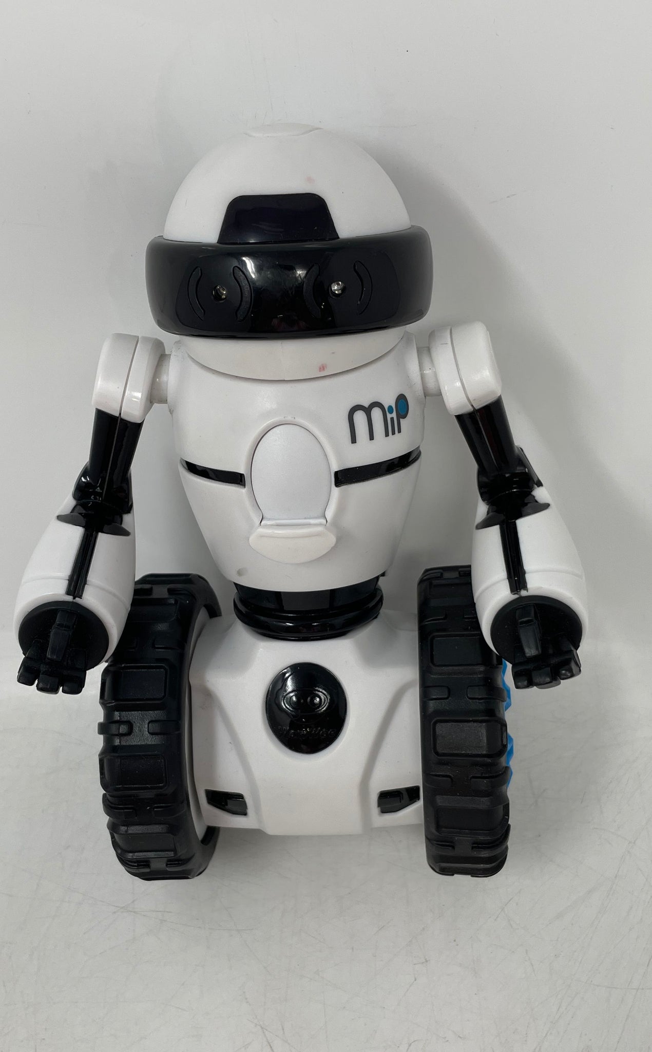 WowWee 0820 White Black Interactive Portable Mip Robot Toy Not Tested ...