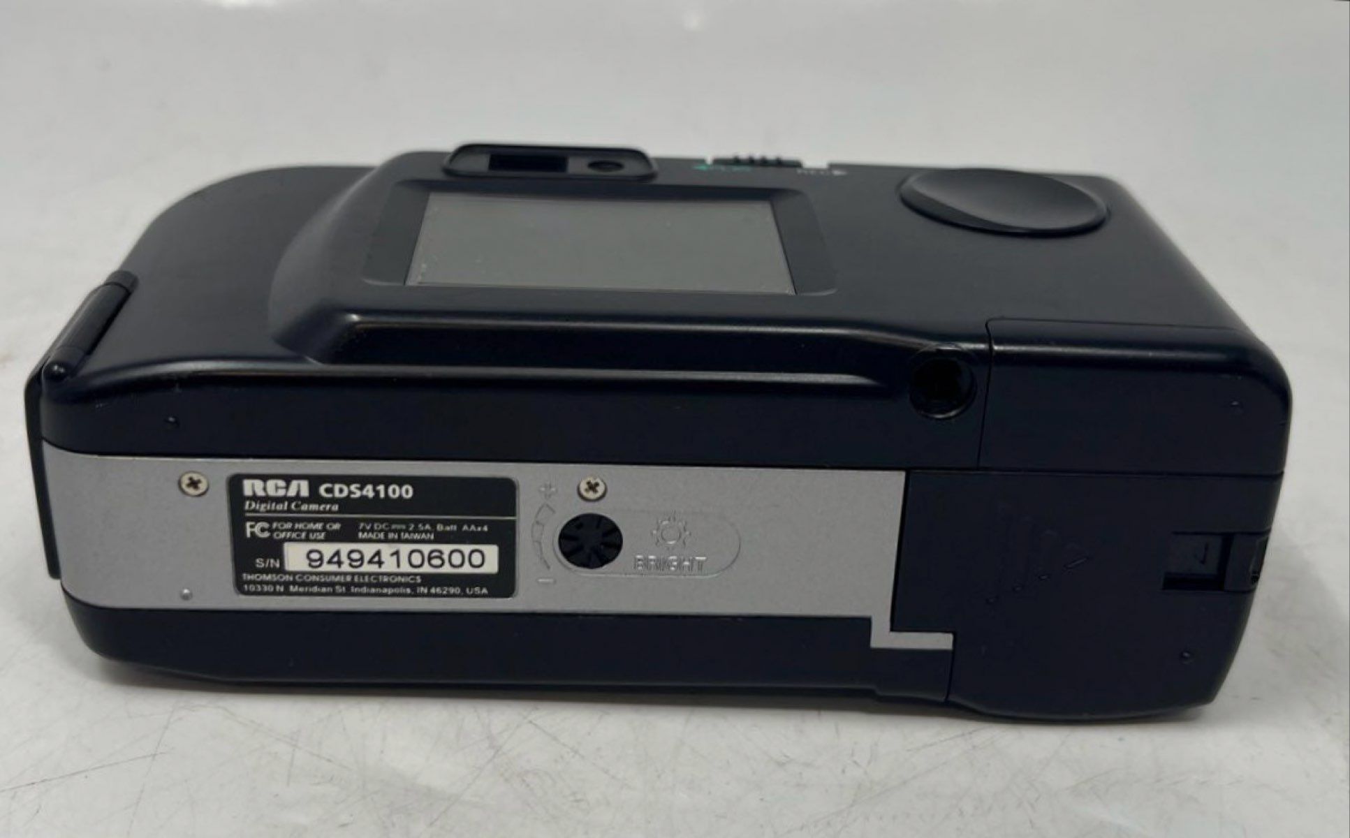 RCA Model CDS4100 1.5 Megapixel Autofocus Digital Camera Not Tested ...